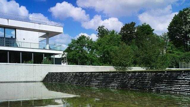 Mac / Val Museum: transport | Transilien